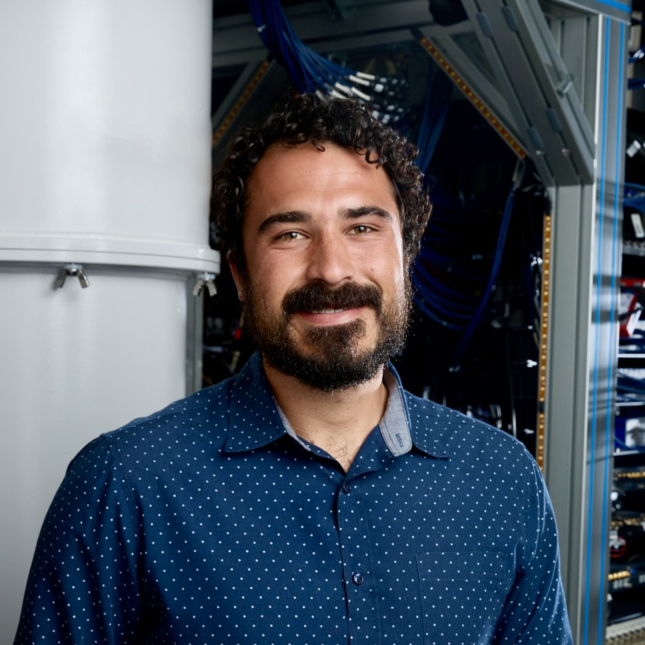 Chris Freestone_09RTweb 2 – Painter Lab